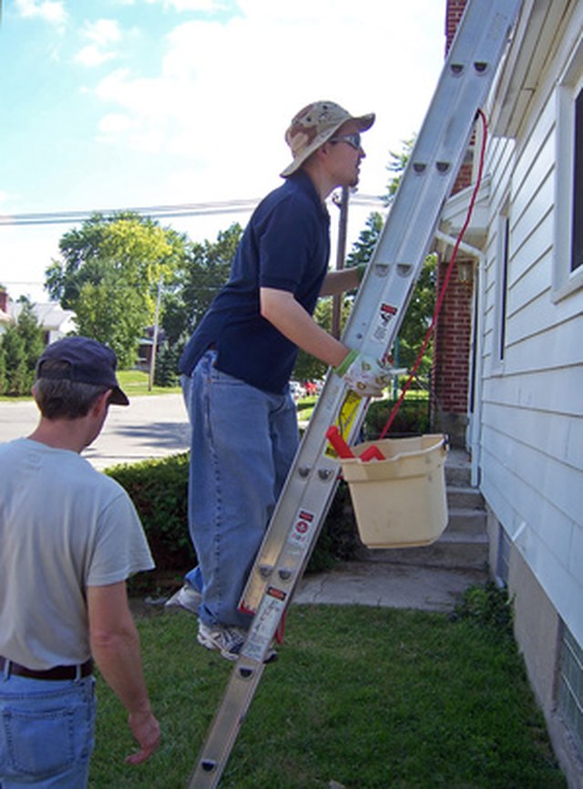 How to Remove a Gutter Helmet | ehow