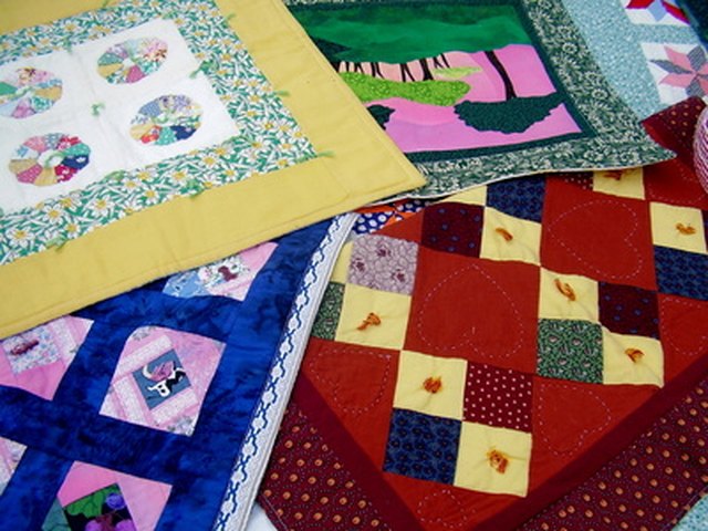 How to Tack Quilts | ehow