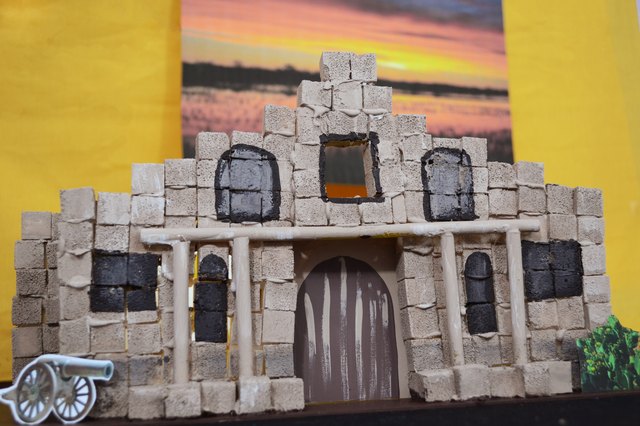 How to Build the Alamo for a School Project | ehow