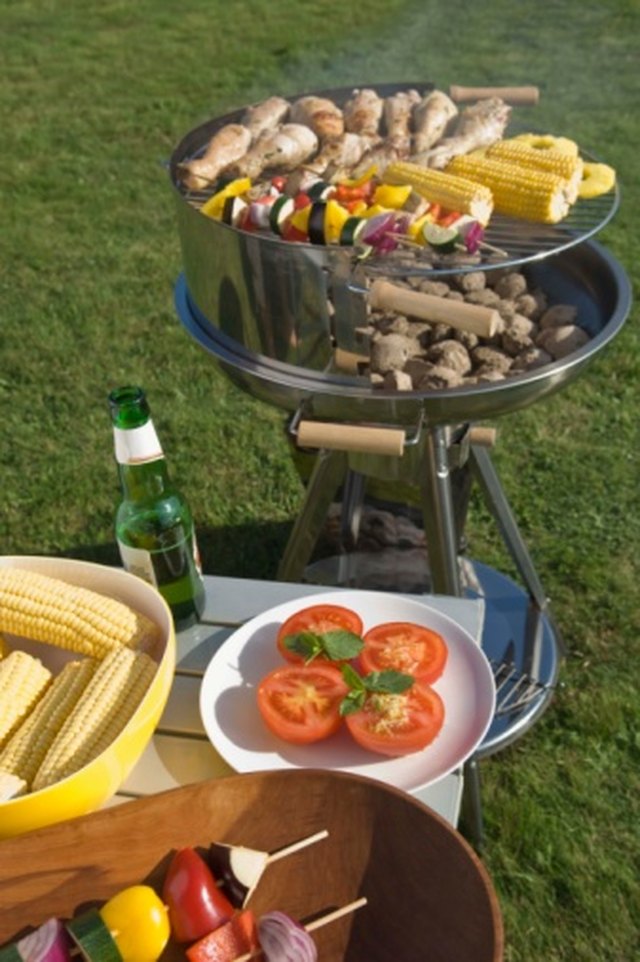 How to Make a Wind Shield for a Gas Grill | ehow