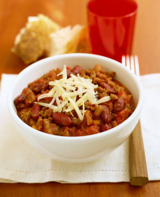 How to Take the Grease Taste Out of Chili | ehow